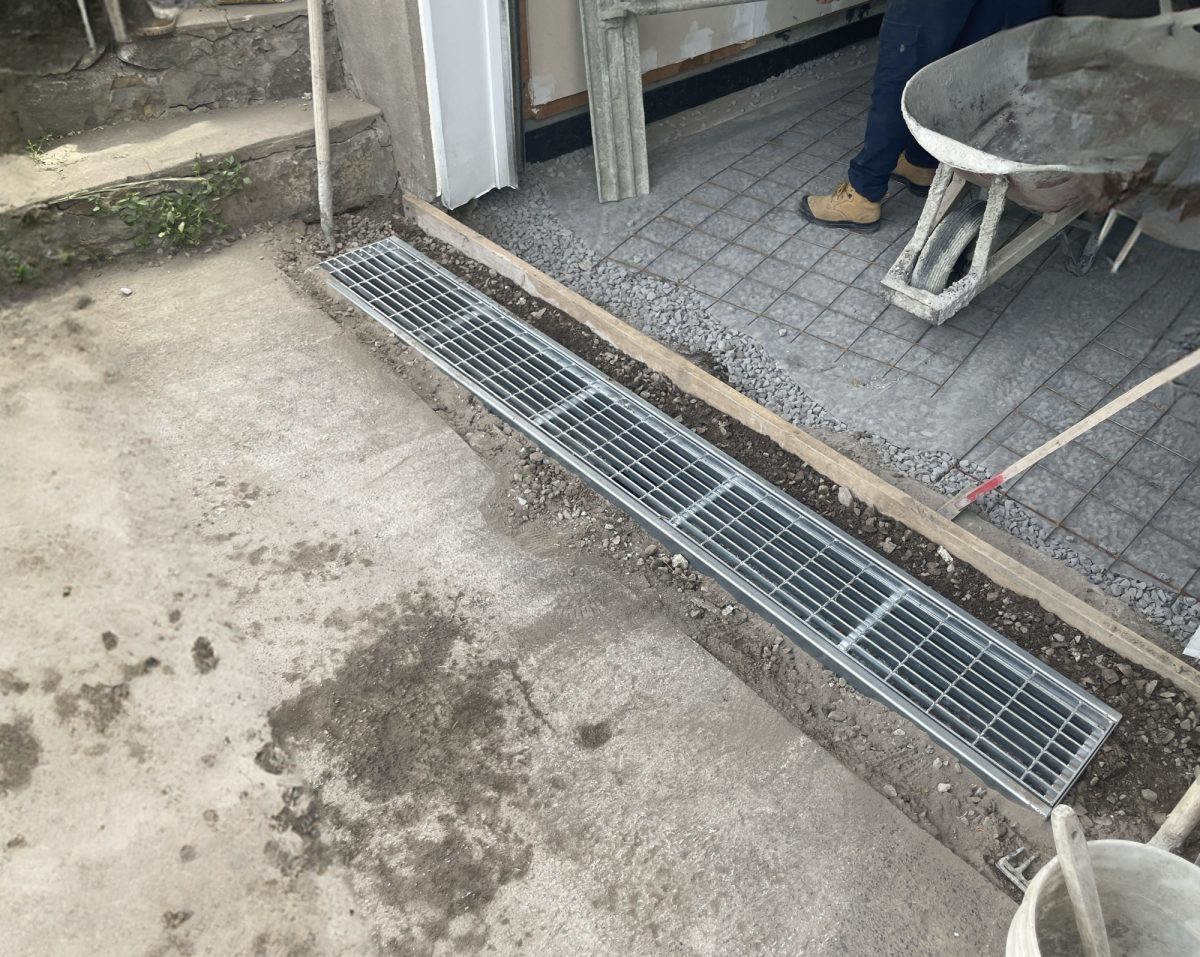 Driveway Linear Drains Solage Solide